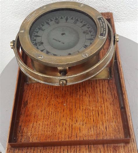 Henry Browne And Son Ltd Sestrel Beautiful Compass From 1942 Catawiki