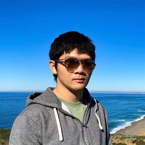 翁家翌 Gitee 封面人物