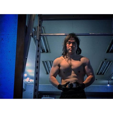 ダイエットコラム肩トレーニング−ボディメイク目的と肩及び首の痛み改善目的の肩をトレーニングするメリットの違い 小松パーソナルトレーニングジム