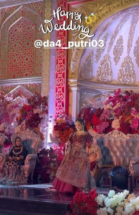 Mewahnya Resepsi Pernikahan Putri DA Dan Azis Tema Bollywood