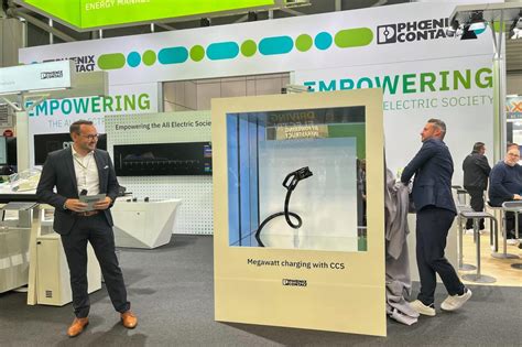 Phoenix Contact Presents Ccs Connector For Up To 1 000 Kw