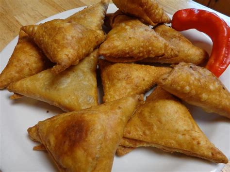 Kenyan Samosa Recipe Schneiderpeeps