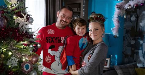 Eastenders Christmas 2020 What Time Is It On Christmas Day And When