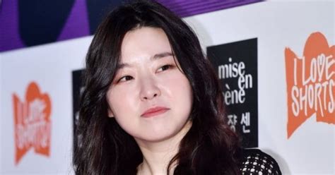 St포토 이민지 귀여운 미소