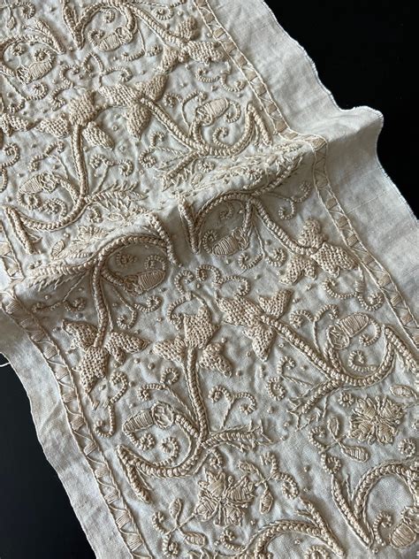 Buyer And Seller Of Antique Lace Fine Linens Vintage Clothing Haute