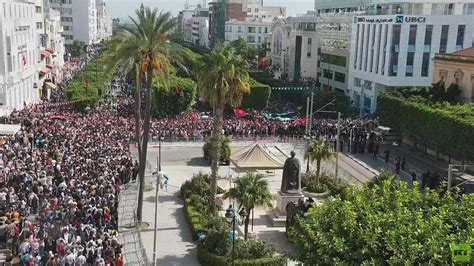 احتجاجات ليلية في تونس تنديدا بالقصف المكثف على قطاع غزة فيديوهات