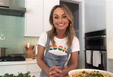 9 Healthy Eating Habits Giada De Laurentiis Swears By — Eat This Not That