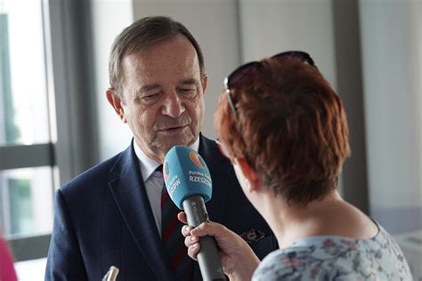 Portal Samorządu Województwa Podkarpackiego Kolejna droga dla rozwoju regionu
