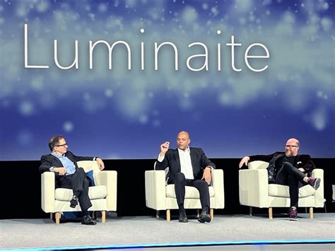 Jeff Tew On Linkedin Ai Futuretech Innovation Luminaite Medtronic Spinesurgery