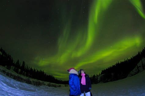 Northern Lights Tour From Yellowknife 2020