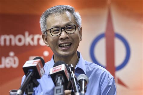 Court Resets Hearing On Tony Puas Leave To Appeal Against Najib Suit