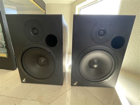 Event Tr8 Pair Black Reverb