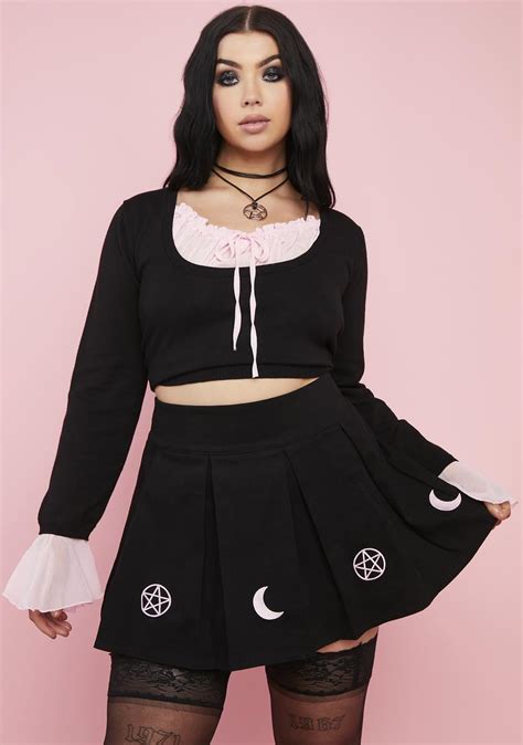 Plus Size Sugar Thrillz Pleated Pentagram Moon Skirt Black Dolls Kill