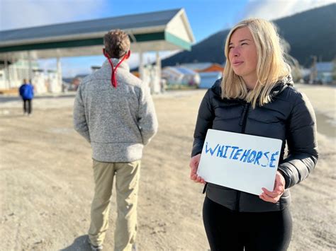 Race Across The World Viewers Pull Hair Out As Kevin Attempts To Blow Budget With Another Taxi