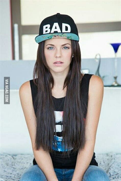 Kiera Winters Yep She Does 9gag