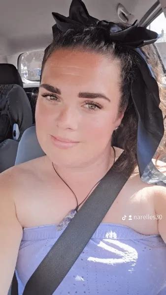 Throne Narelle My Wishlist