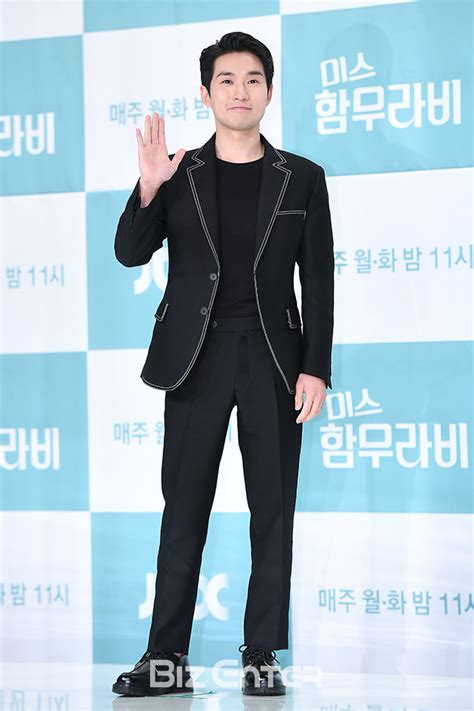 Bz포토 류덕환 미스 함무라비 제대 후 첫 복귀작 비즈엔터