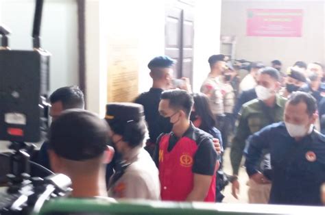 Jelang Sidang Bharada E Hingga Ferdy Sambo Tiba Di PN Jaksel News