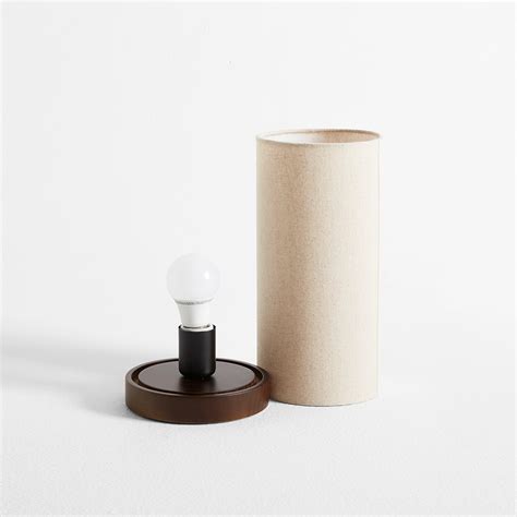 휴 테이블램프 원통형브라운 감도 깊은 취향 셀렉트샵 29cm
