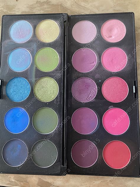 메이크업 국가자격증 Lesha 아이쉐도우 세트 치크하이라이터쉐딩 중고나라