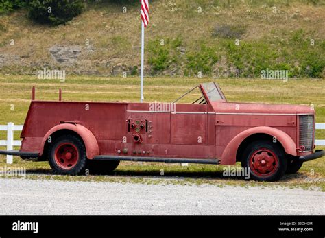 Antique Fire Engine Stock Photo Alamy