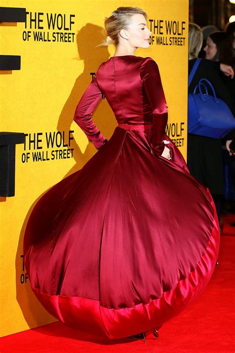 Margot Robbie The Wolf Of Wall Street Style File Delhi Style Blog