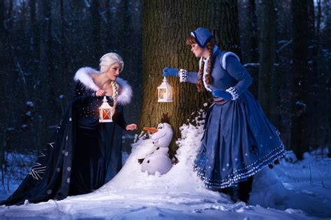 Is It To Early For Christmas Cosplays Remembering Our Olafs Frozen Adventure Shoot And Hoping