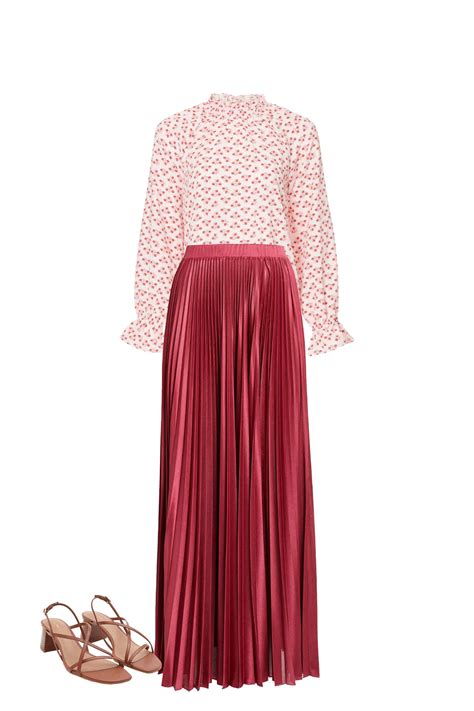 30 Stylish Pleated Skirt Outfits — The Sustainable Closet