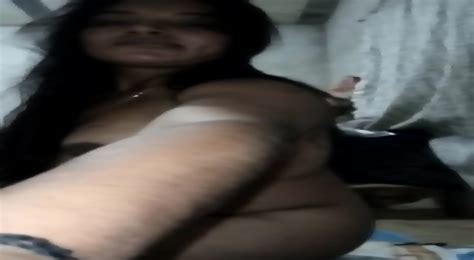 Se Est Abriendo Su Nalgas