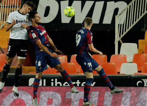 Valencia Levante Declarado De Alto Riesgo Estadio Deportivo