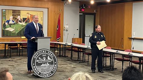 Glenn Jacobs Knox County Officials Want Kcso Pension Lawsuit Dropped