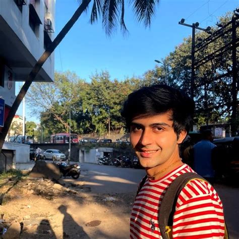 Mohit Madhavani (@mohitmadhavani) • Threads, Say more