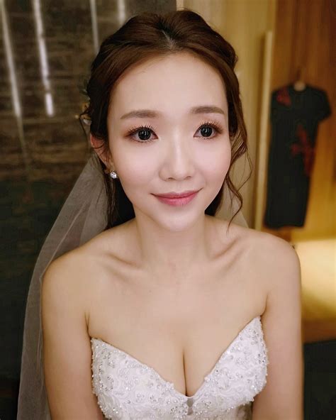 Bride Jia Yi ️ Shino Makeup And Hairstyling Bridestory