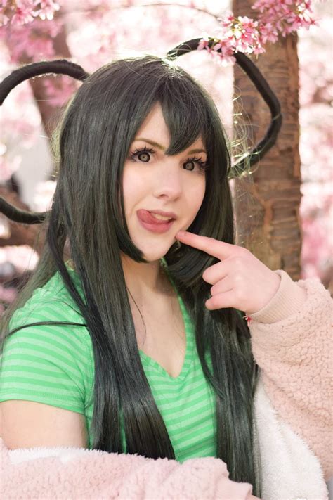 Froppy Cosplay Amino