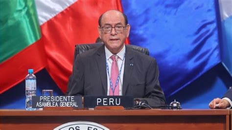 César Landa Exhorta Al Congreso A Revisar Decisión De Rechazar Permiso