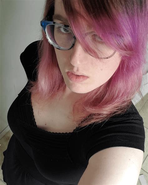 Finally Feeling Some Gender Euphoria For Once Rlgbt