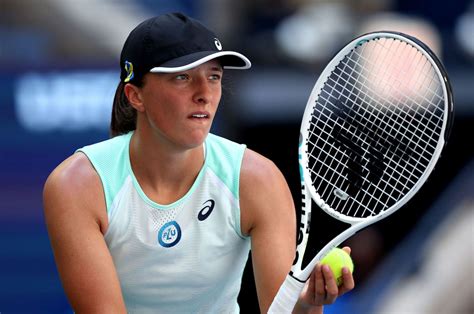 US Open Iga Swiatek Vs Lauren Davis Preview Head To Head Prediction Odds And Pick