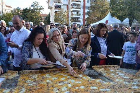 Подготвена џиновската пастрмајлија од 4 метри од нејзина продажба се