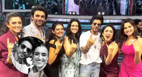 Jawan In Pictures Shah Rukh Khan Looks Uber Cool Posing With His