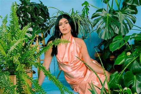 Jasmine Singh Releases A Music Video For Her “out My Mind” Single Bong