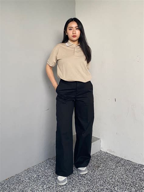 ดูไอเดียสไตล์การแต่งตัวสำหรับ「เสื้อเบลาส์ ผ้าซาติน แขนยาว、กางเกง ผ้าชิ