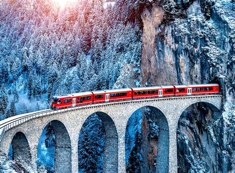 Splendid Switzerland 6 Nights 7 Days Honeymoon Package