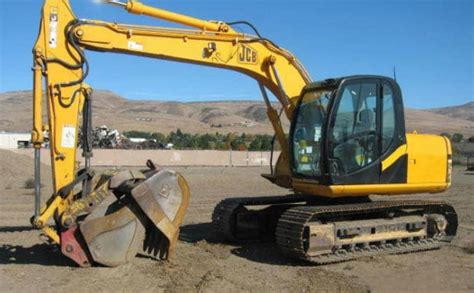 Аренда гусеничного экскаватора Jcb 130 в Минске