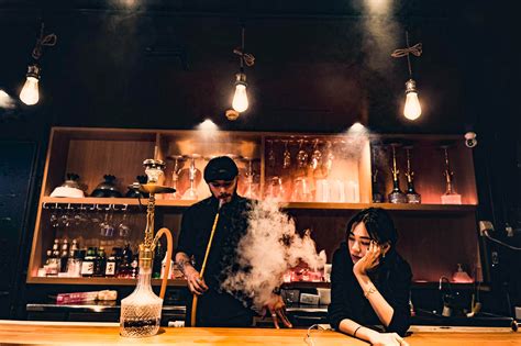 【シーシャのプロ監修】シーシャとは？基礎知識や吸い方のコツ、気になる健康への影響まで徹底解説