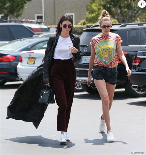 Les Amies Kendall Jenner Et Gigi Hadid Font Du Shopping Chez Fred Segal