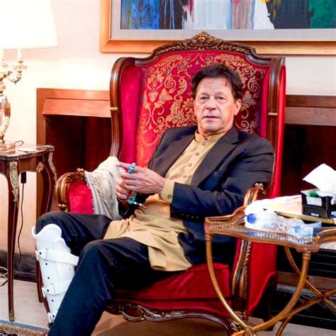 Pti On Twitter کسی صورت میں فوج کو کمزور نہیں دیکھنا چاہتا،فوج بھی
