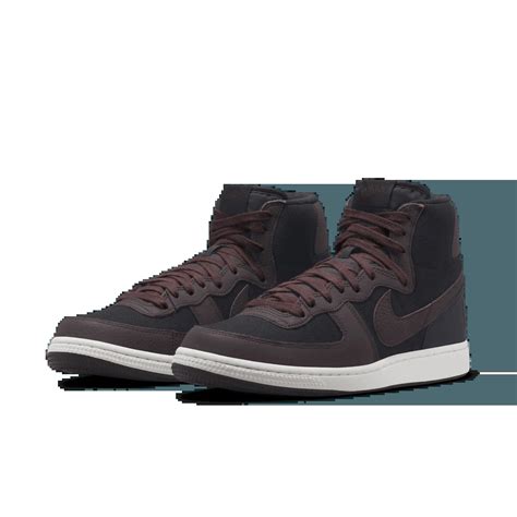 Gr8 がラフォーレ原宿 1f に新スペースを拡張オープン Nike 「terminator High Se」を限定先行発売 │ Qui