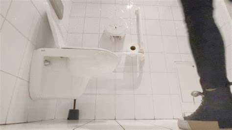 Hahaha It Was So Embarassing I Didnt Knew Someone Was In The Other Cabine O MrsBlack Store