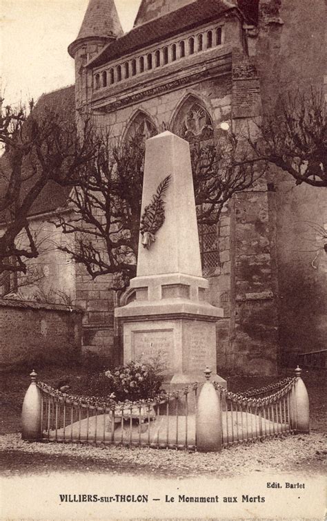 Cartes Postales Du Monument Aux Morts De Villiers