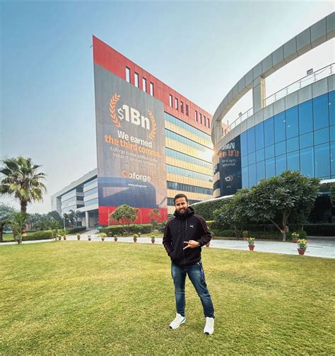 Indrajit Borborah On Linkedin Dataengineer Holidayseason Campus